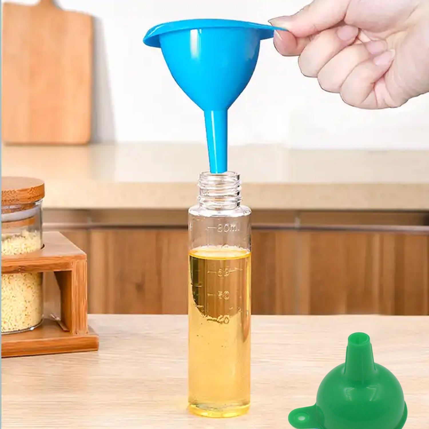 Purchase Premium Silicone Funnel for Pouring | – UniqSkins